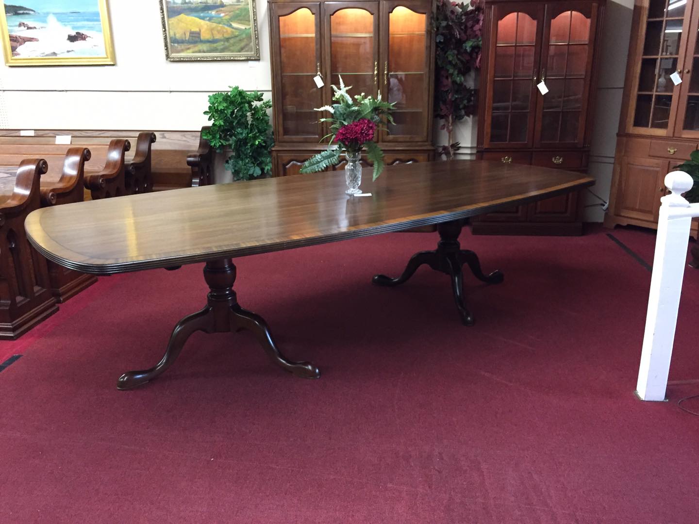 Kittinger Furniture - Vintage Furniture